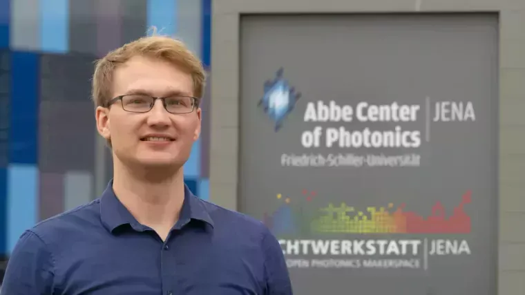 2D-Materials for Quantum Optics